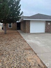 Wicks Condos for Rent - Clovis, NM - 1 Rentals | Apartments.com