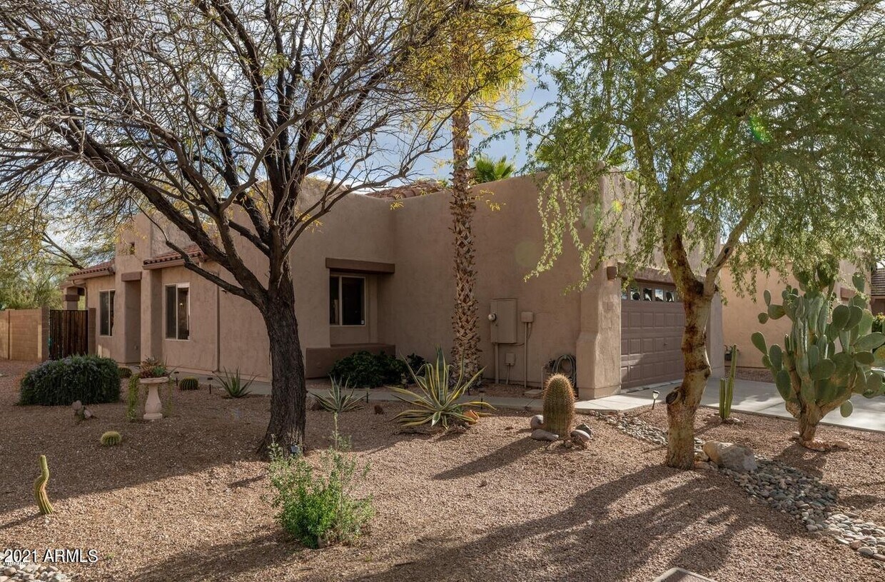 10487 E Second Water Trail, Gold Canyon, AZ 85118 - House Rental in ...