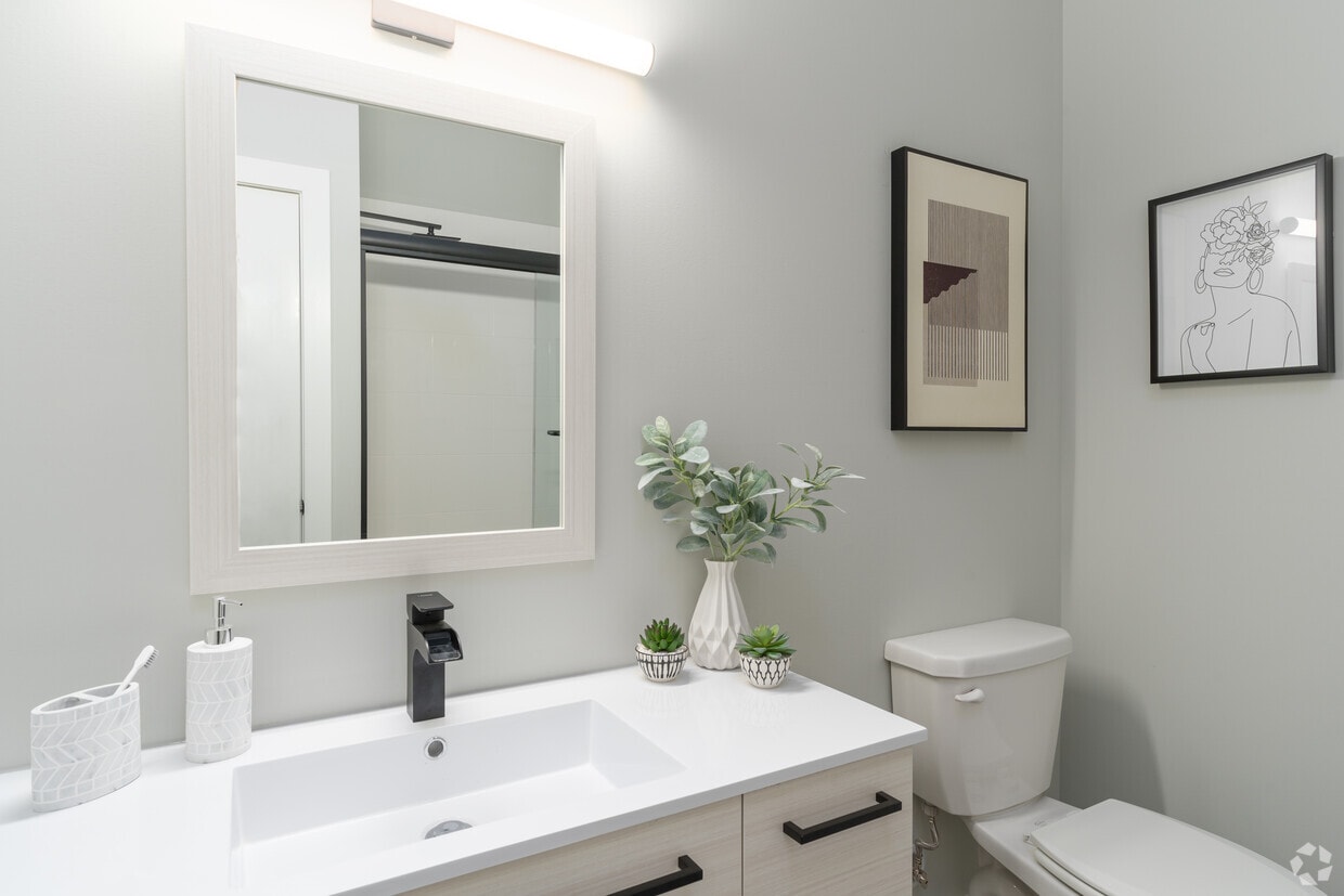 The Diamond at Phoenixville - 723 Wheatland St Phoenixville, PA 19460 ...