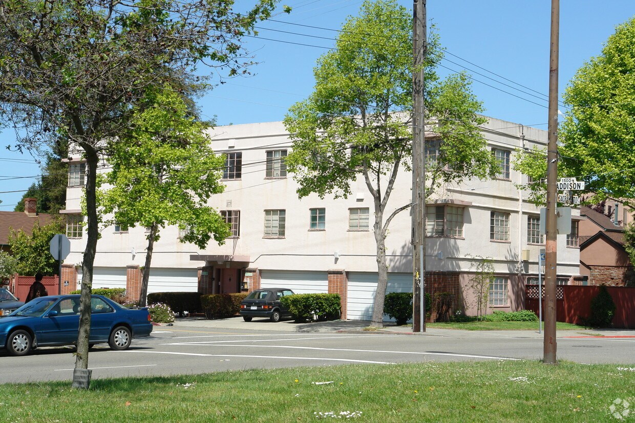 University Avenue Cooperative Homes - 1471 Addison St Berkeley, CA ...