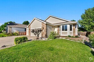 Homestead Heights at Eagle Ridge Apartments for Rent with a Swimming ...