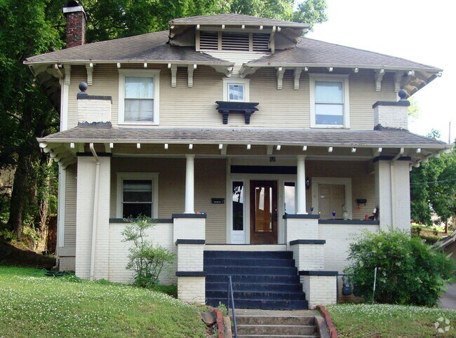Redmont Park Houses for Rent with a Swimming Pool - Birmingham, AL - 11 ...