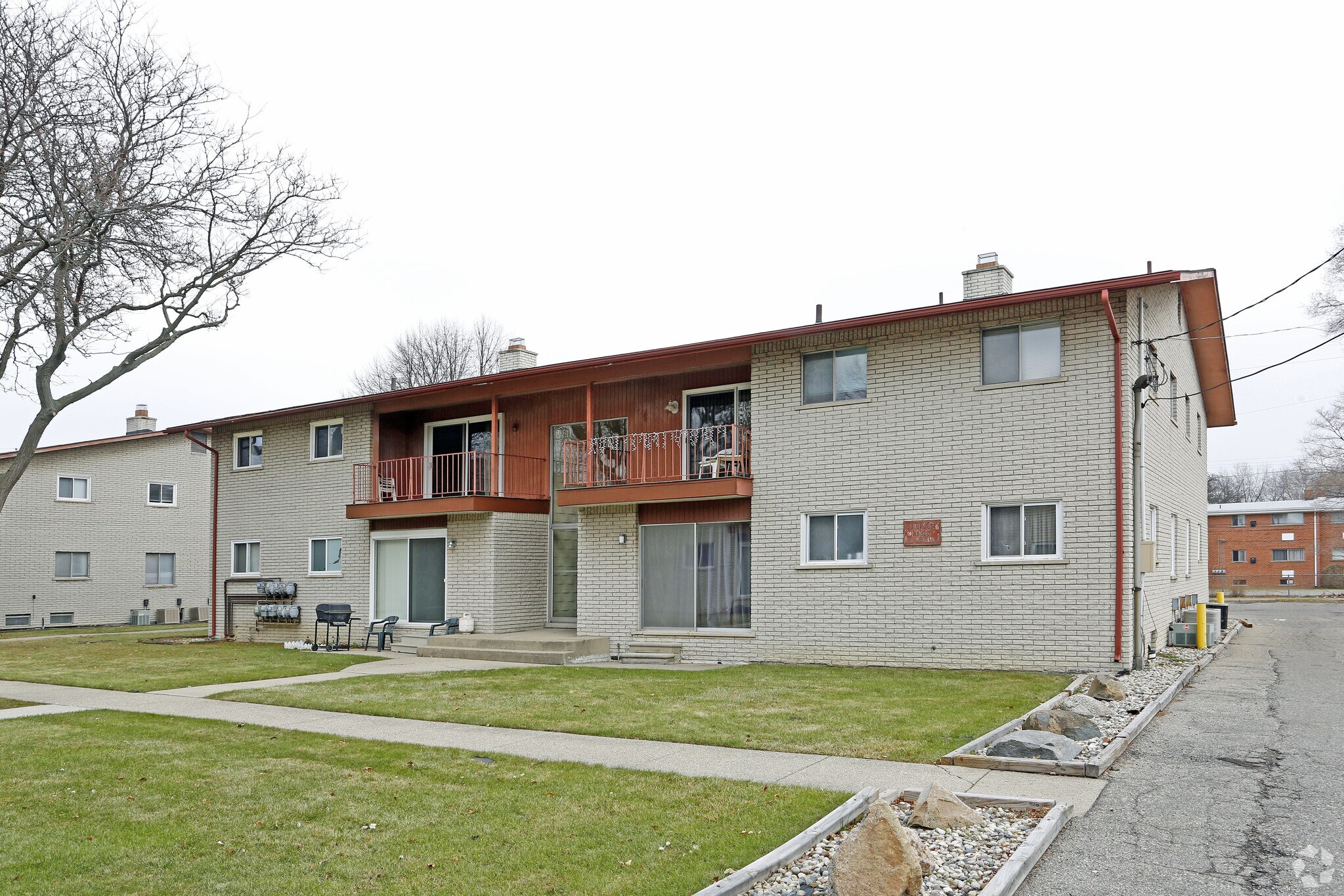 Southwest House - 29112 Lund Ave Warren, MI 48093 | Apartments.com