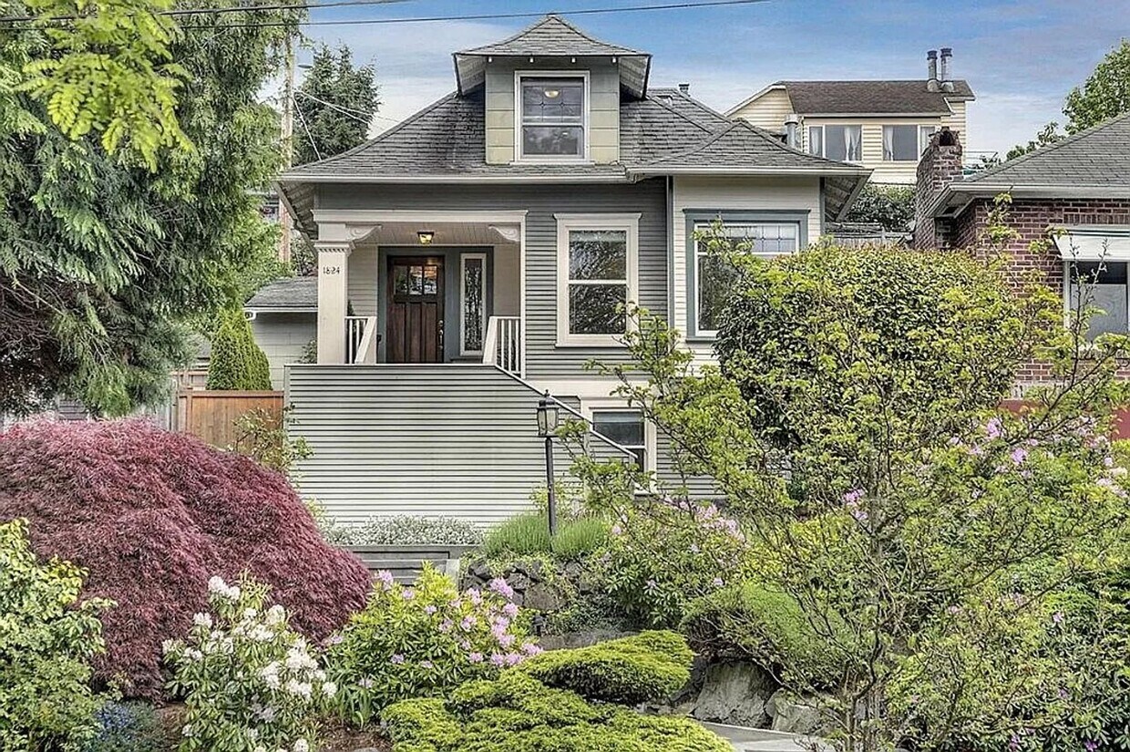 1824 8th Ave W, Seattle, WA 98119 - House Rental in Seattle, WA ...