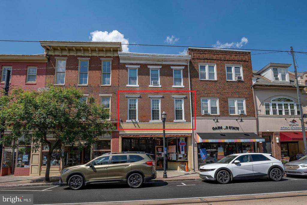 33 W State St, Media, PA 19063 - Townhome Rentals in Media PA ...