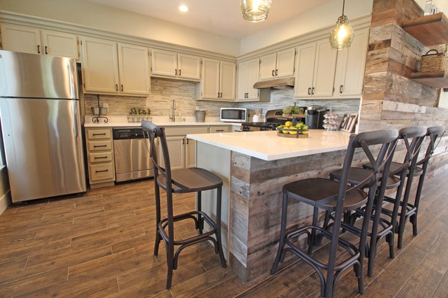 Sutter Ridge Apartments - Rocklin, CA | Apartments.com