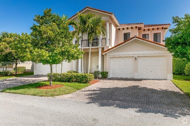 Saga Bay Apartments for Rent with Hardwood Floors - Cutler Bay, FL - 1 ...
