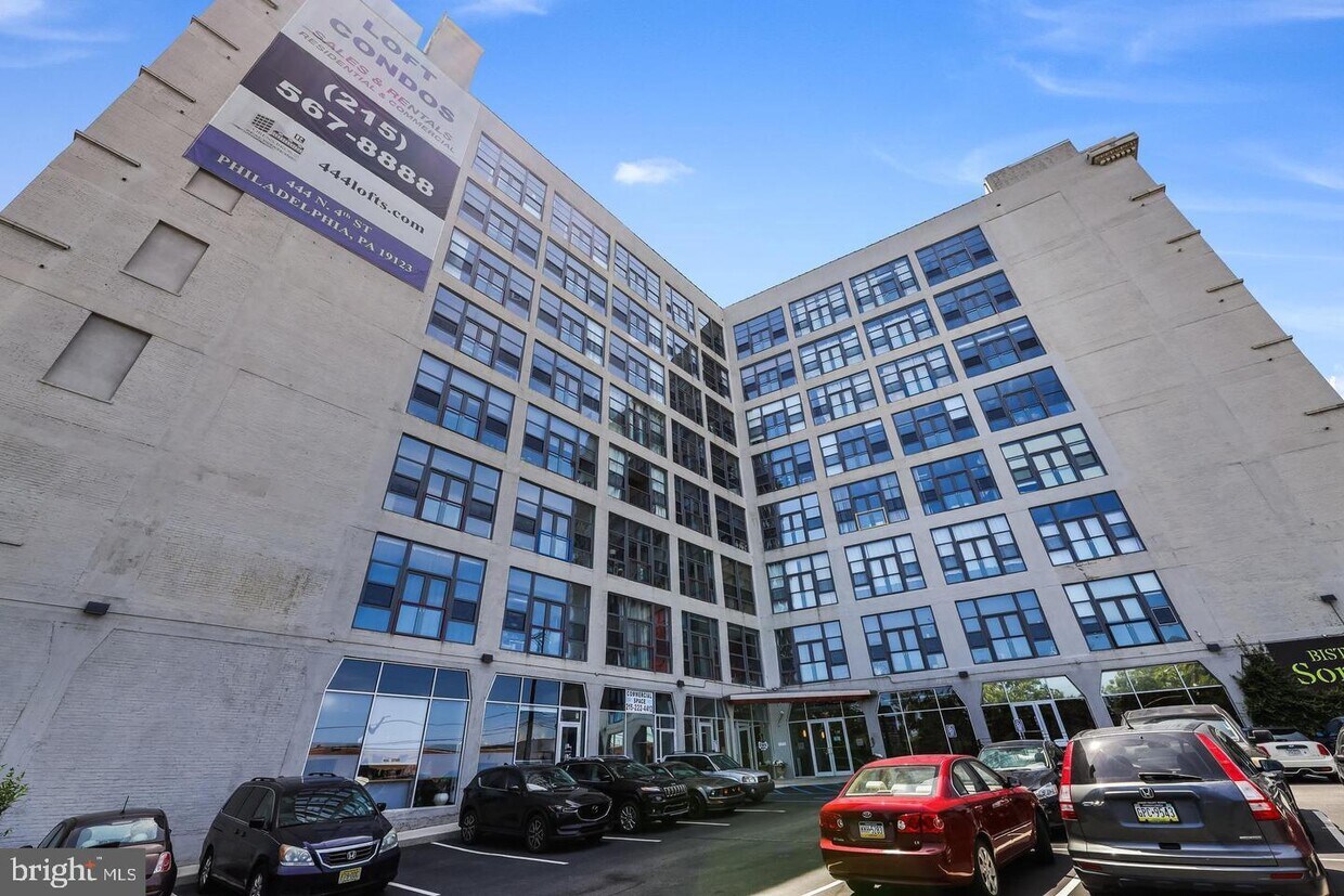 444 N 4th St Unit 303, Philadelphia, PA 19123 - Room for Rent in ...
