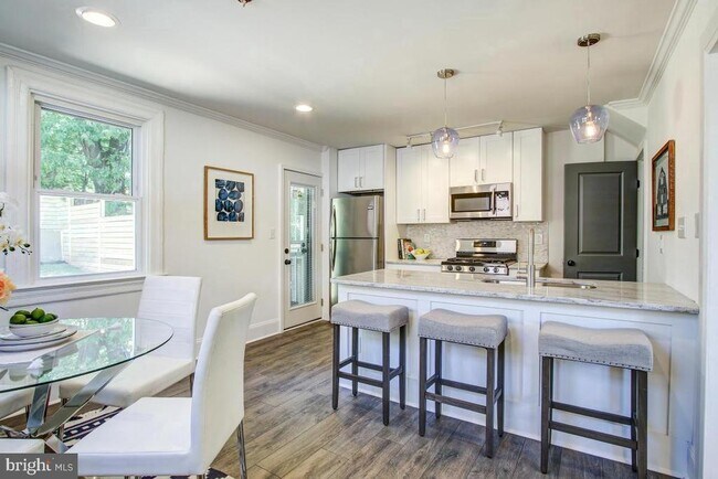 111 50th St NE, Washington, DC 20019 - House Rental in Washington, DC ...