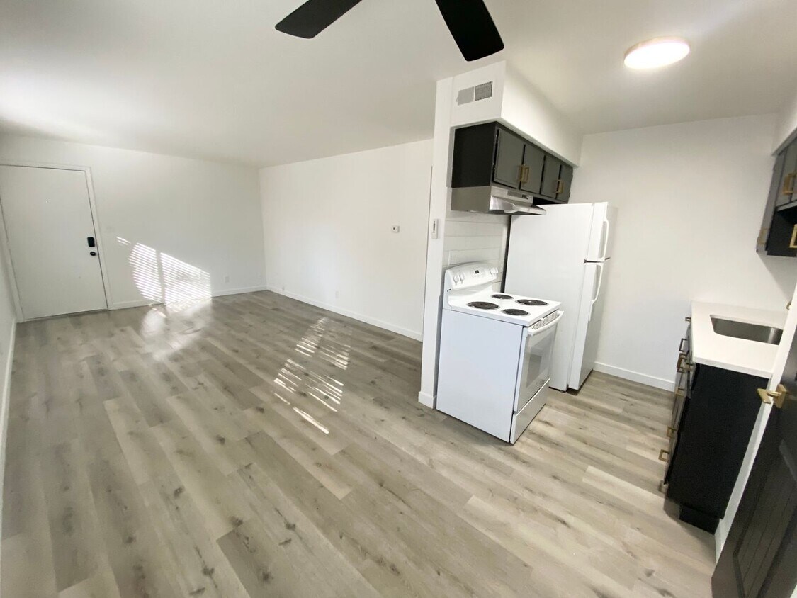 1811 S Cascade Ave Unit 204, Colorado Springs, CO 80905 - Room for Rent ...