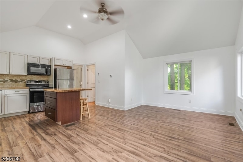 132 Sparta Ave, Newton, NJ 07860 - House Rental in Newton, NJ ...