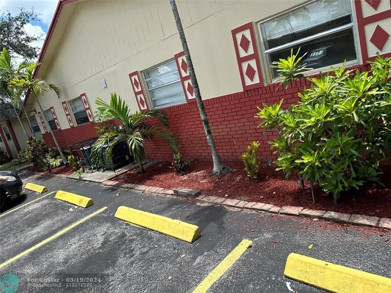 5838 NW 23rd St Unit 5836, Lauderhill, FL 33313 - Room for Rent in ...