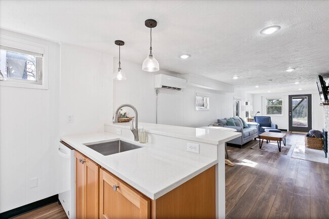 1208 S Elm St Unit A, Spokane, WA 99204 - 1208 S Elm St Spokane, WA ...