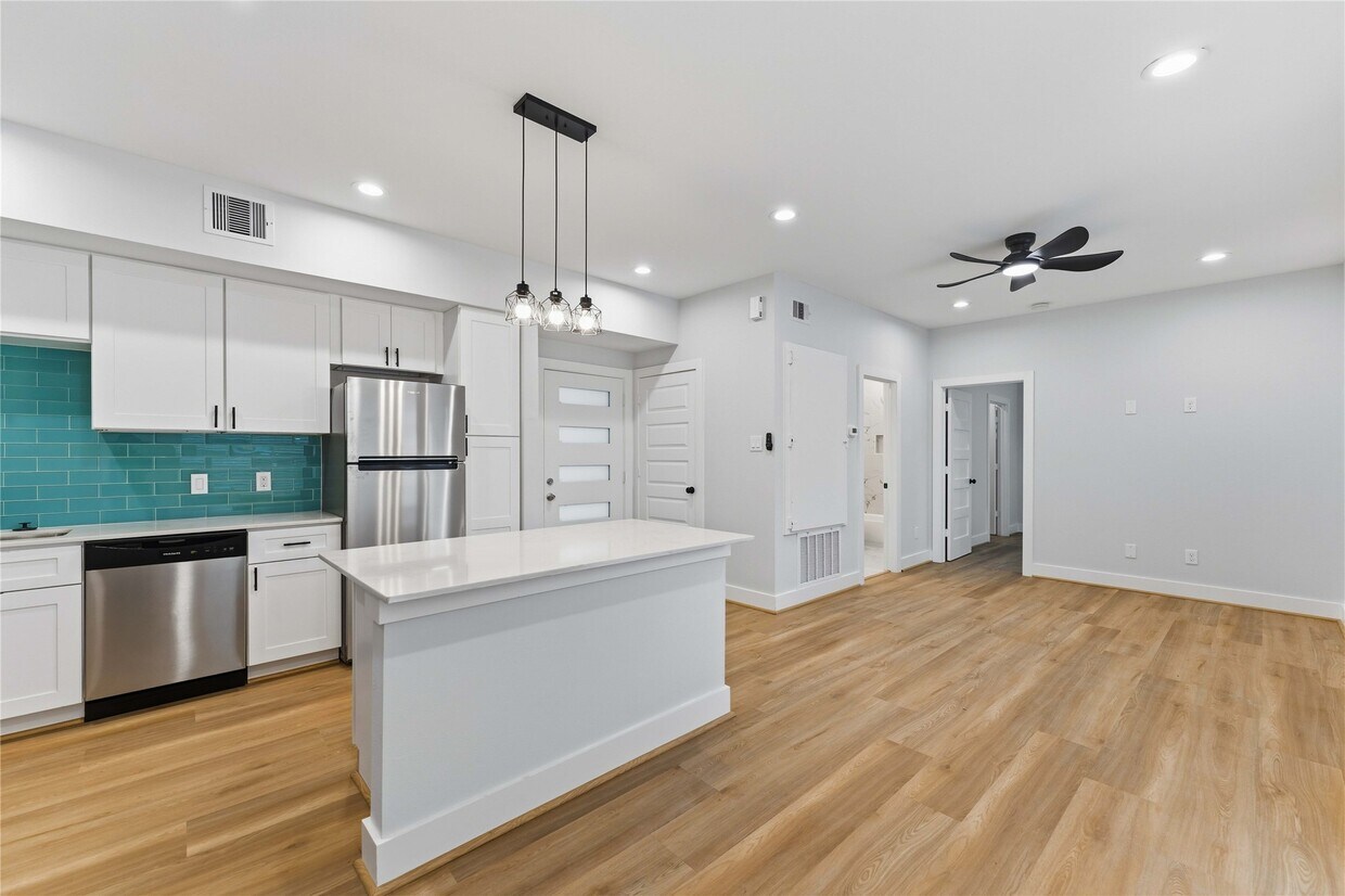 5420 Elysian St Unit E, Houston, TX 77009 - Condo for Rent in Houston ...