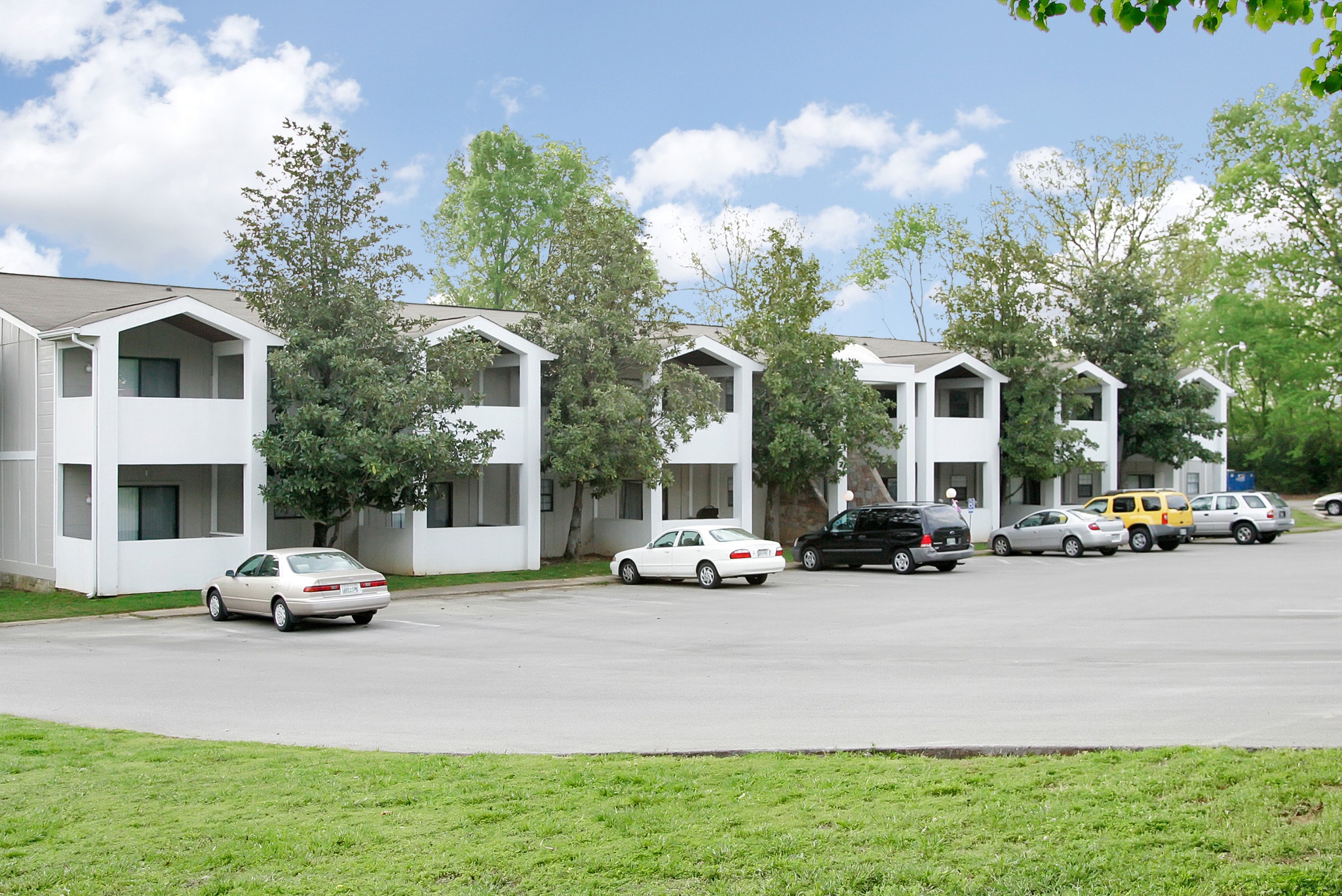 Lily Grace South - 510 Central Dr Chattanooga, TN 37421 | Apartments.com