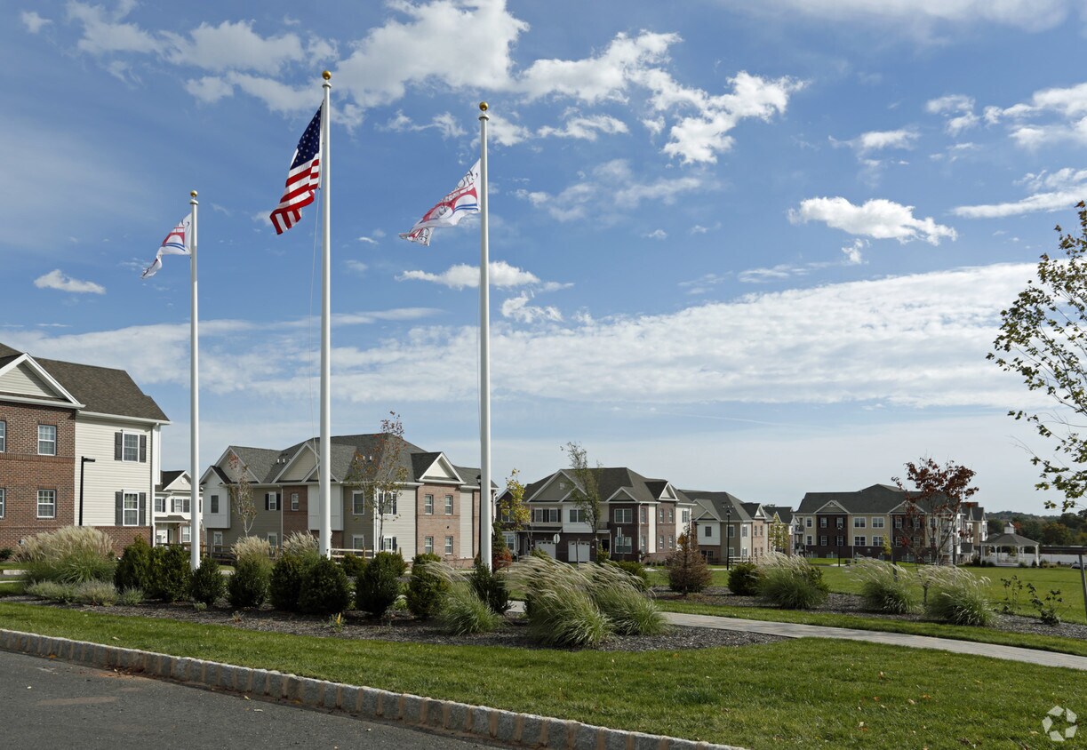 Stone Bridge at Raritan - Apartments in Raritan, NJ | Apartments.com