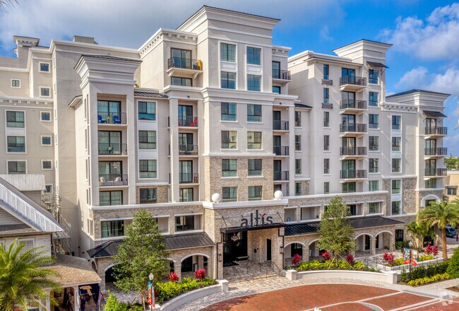 Altis Grand Central - Apartments in Tampa, FL | Apartments.com