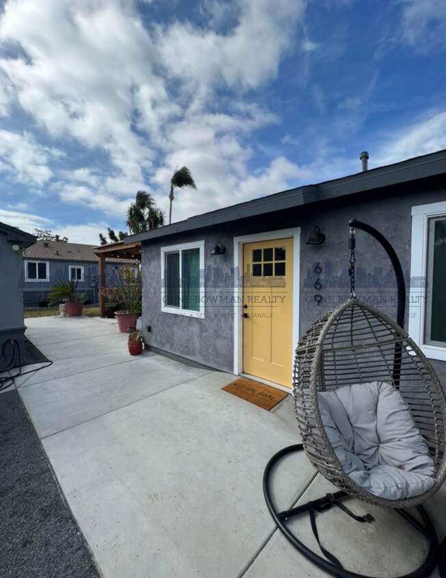 669 W Manor Dr Unit 669 A, Chula Vista, CA 91910 - Room for Rent in ...