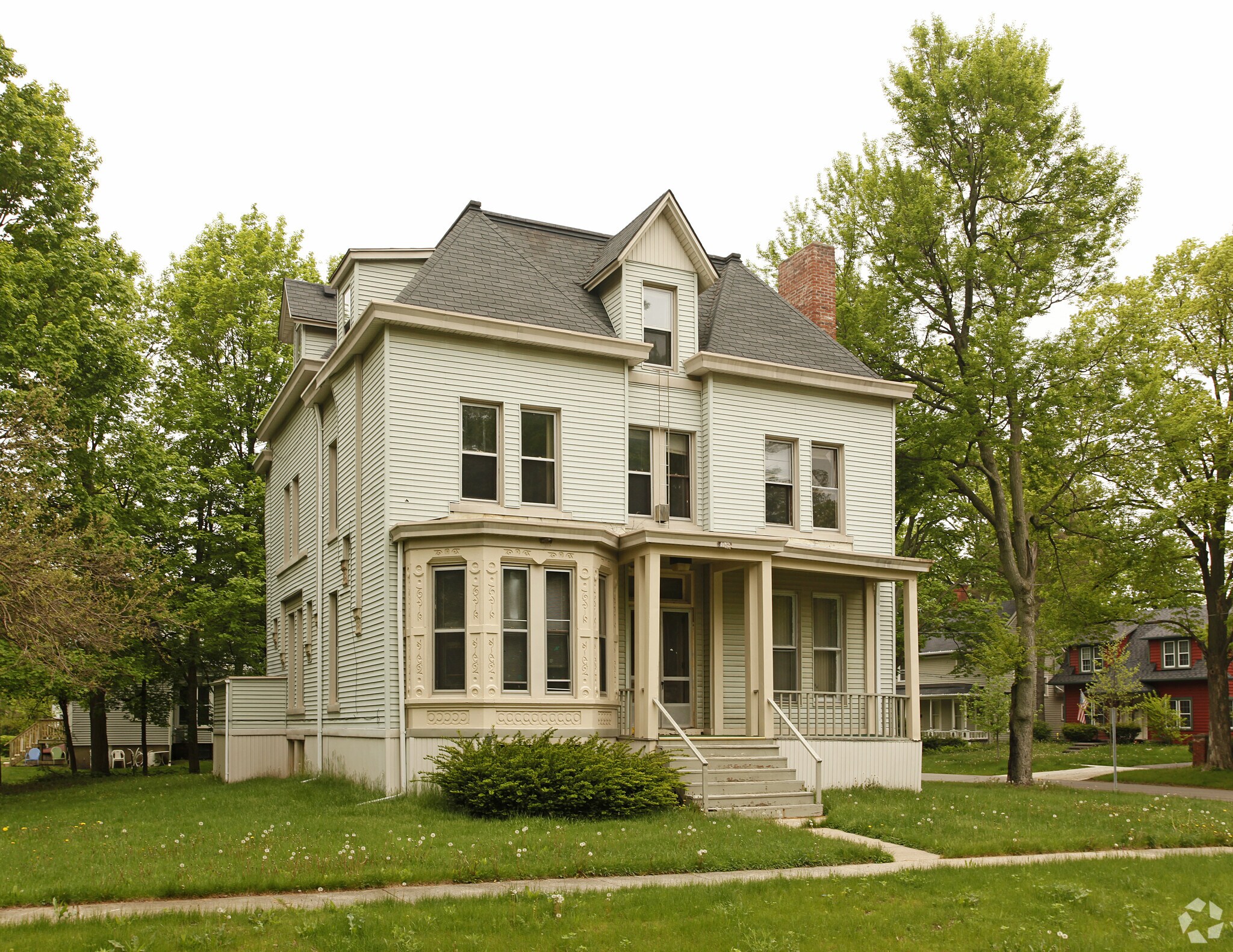 422 N Court St, Howell, MI 48843 - 422 N Court St Howell, MI 48843 ...