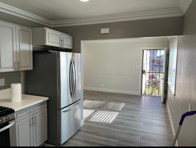 10615 Condon Ave, Inglewood, CA 90304 - House Rental in Inglewood, CA ...