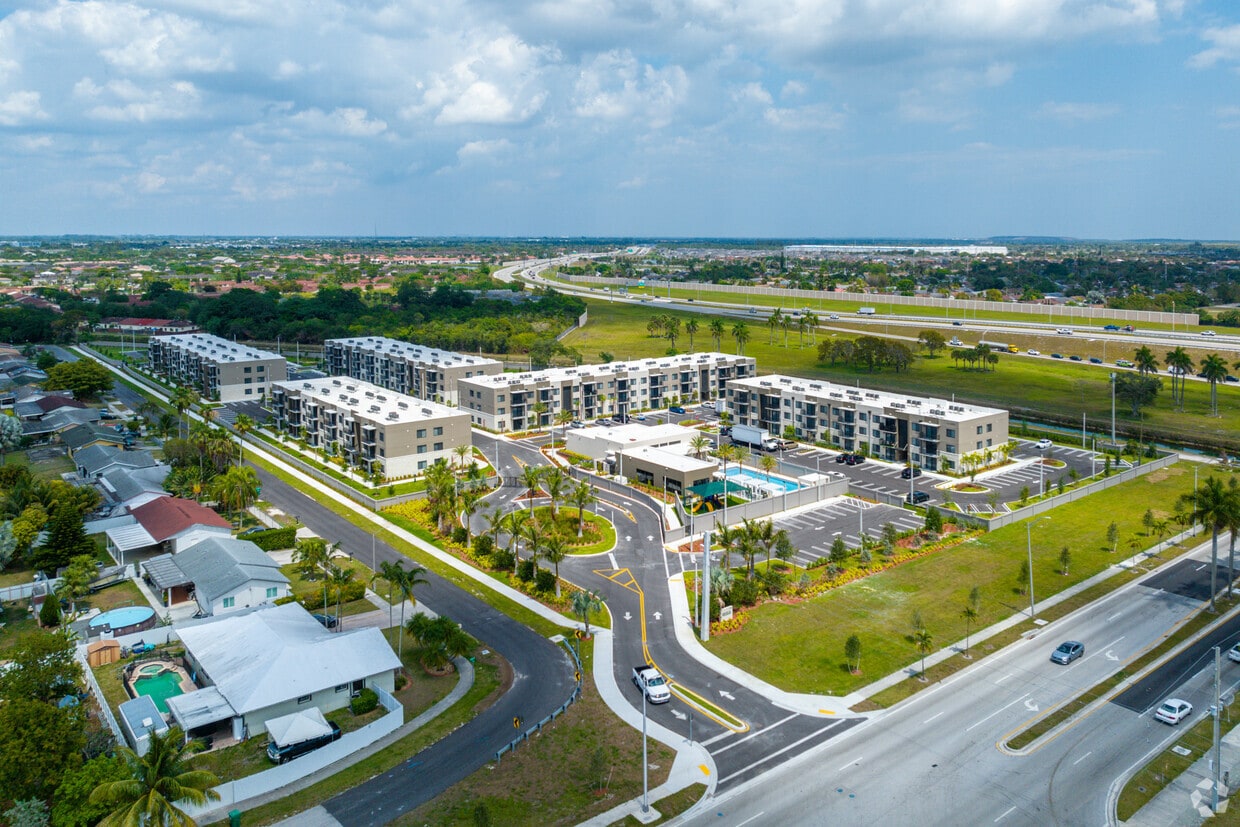 Resia Biscayne Drive - 14155 Sw 288th St Homestead, FL 33033 ...