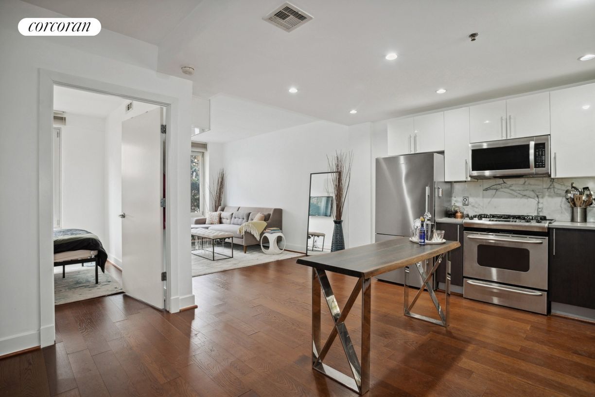 198 S 2nd St, Brooklyn, NY 11211 | Apartments.com