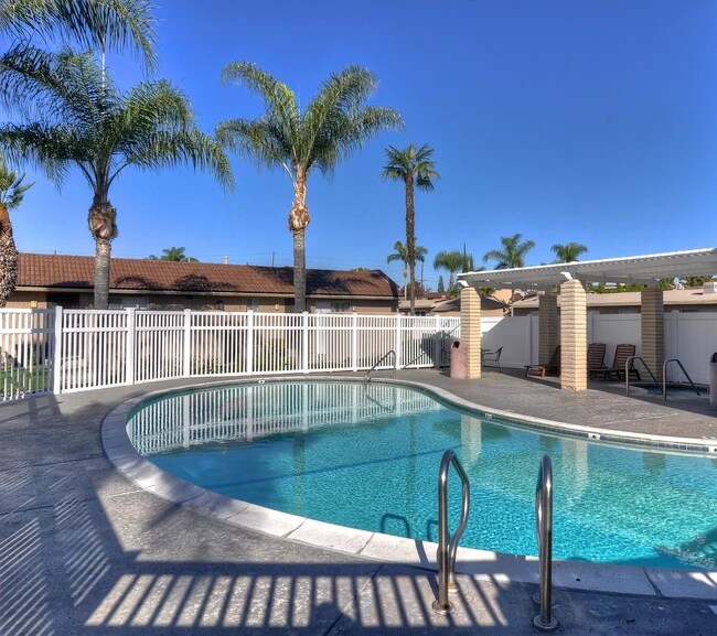 768 W Lambert Rd, La Habra, CA 90631 - Townhome Rentals in La Habra CA ...