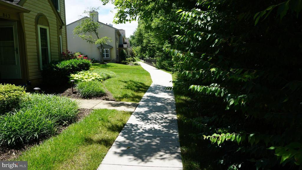 841 Waterford Dr, Frederick, MD 21702 - Townhome Rentals in Frederick ...