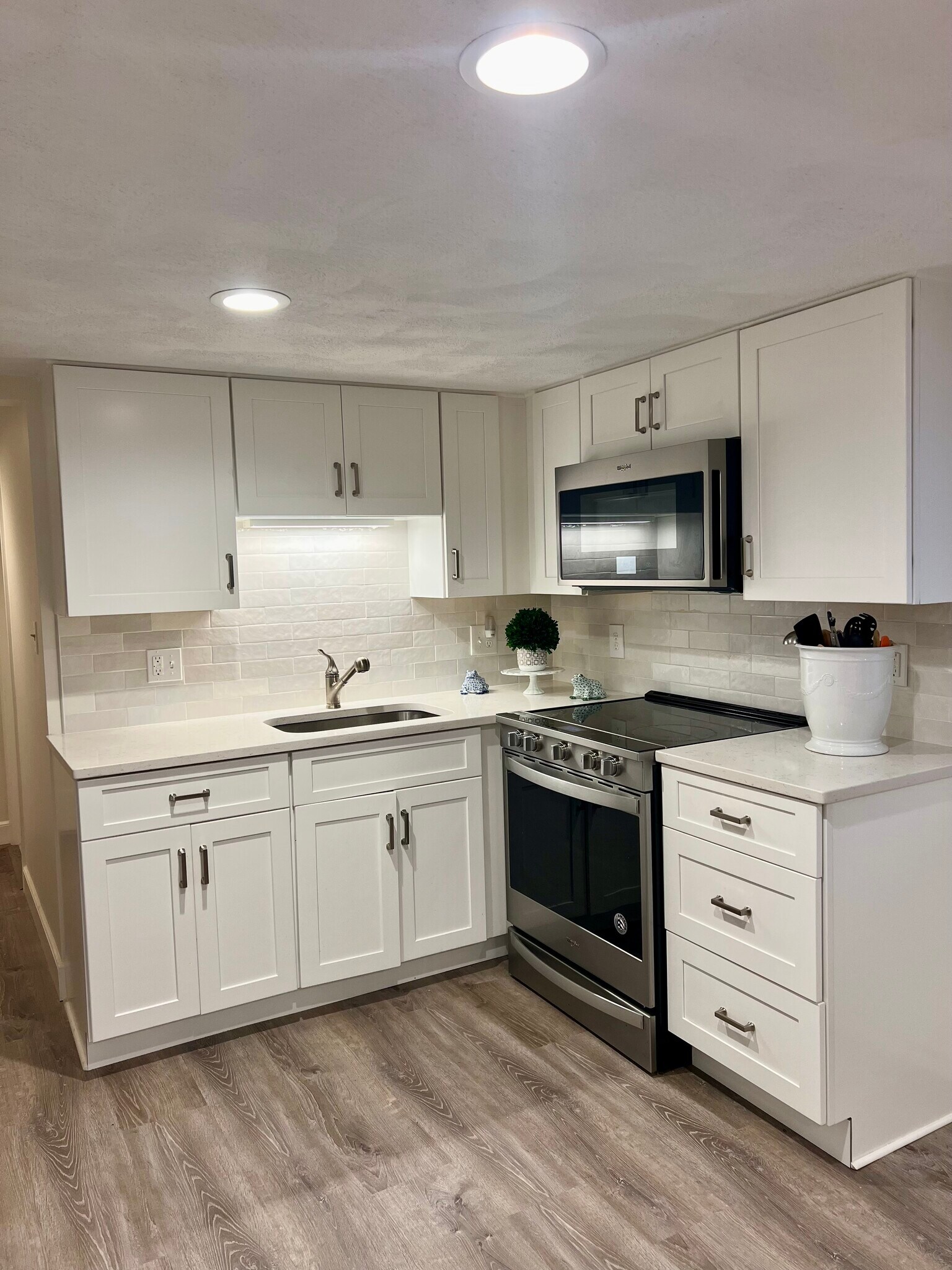 20 Arnold St Unit 20 Arnold Street Needham, Needham, MA 02494 - 20 ...