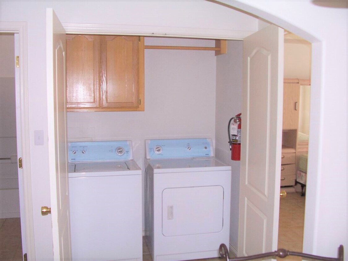 1001 Sal St Unit H, Edinburg, TX 78541 - Room for Rent in Edinburg, TX ...