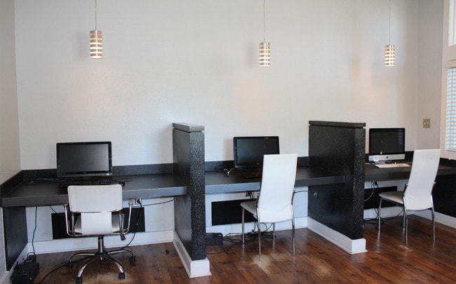 Pointe at Central Apartments - Orlando, FL | Apartments.com