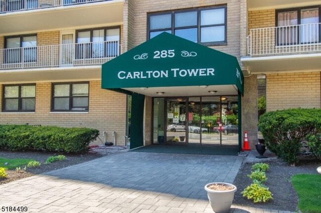 285 Aycrigg Ave Unit 1S, Passaic, NJ 07055 - Condo for Rent in Passaic ...