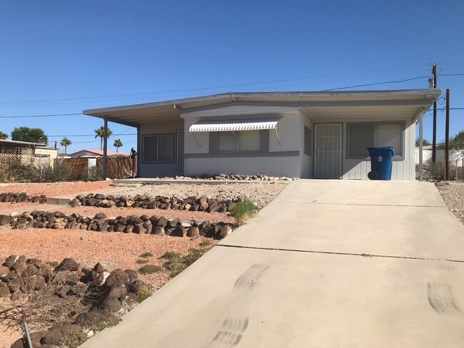 2208 Clear Creek Dr, Bullhead City, AZ 86426 - House Rental in Bullhead ...
