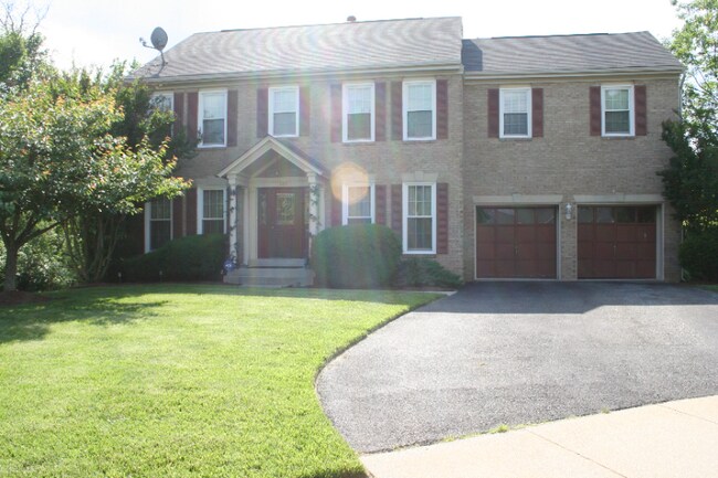 Collington Station Houses for Rent with a Swimming Pool - Bowie, MD