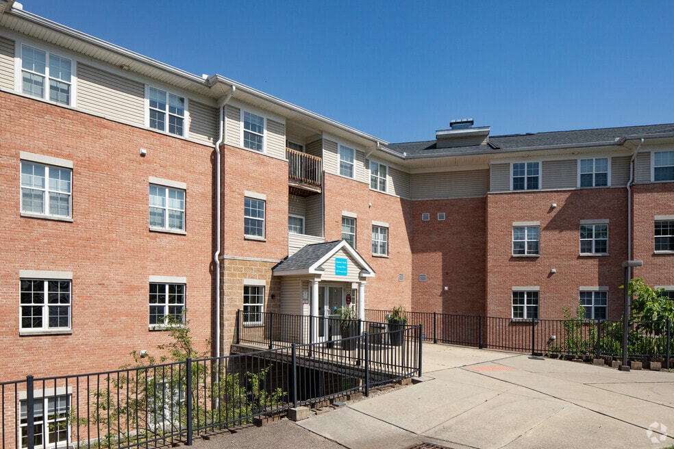3 Bedroom Apartments for Rent under $1,000 in Dayton OH | Apartments.com