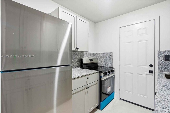 13200 NE 7th Ave, North Miami, FL 33161 - House Rental in North Miami ...