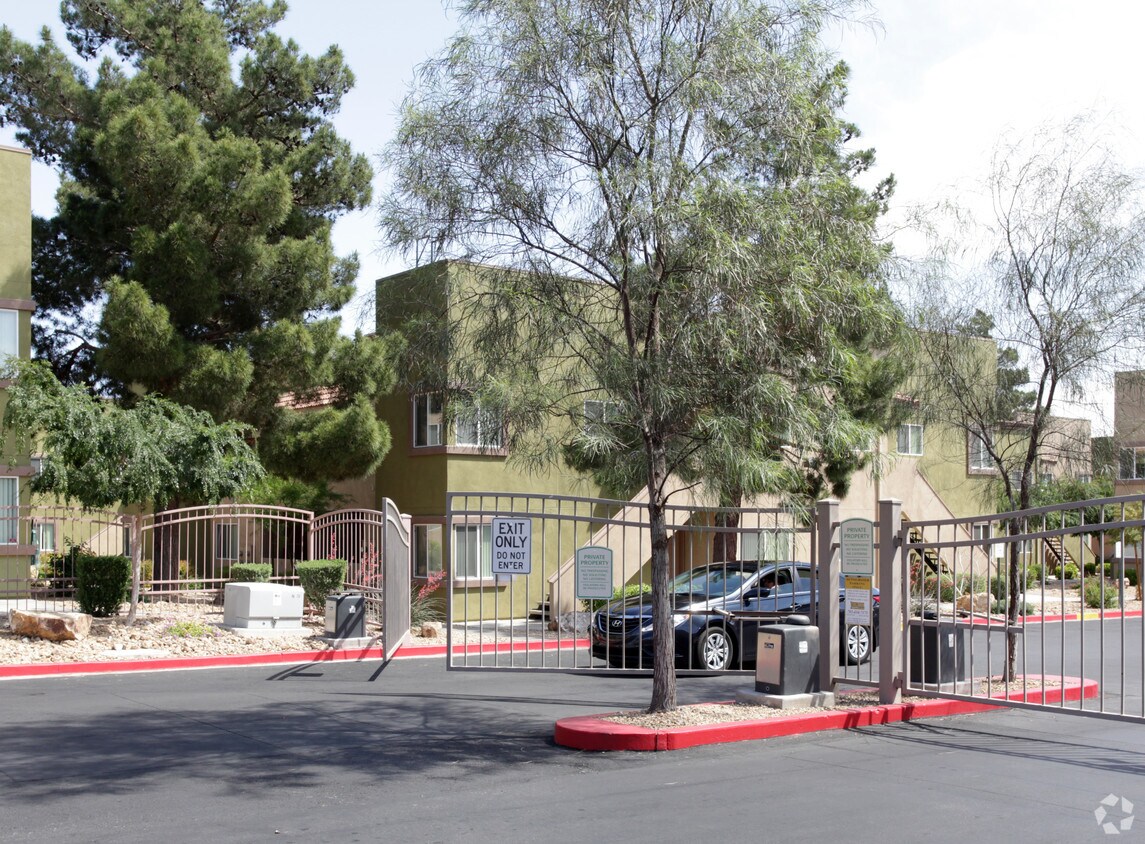 Avila Park Condominiums Apartments - Las Vegas, NV | Apartments.com
