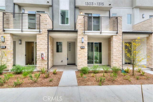 1307 W Bushell St, Anaheim, CA 92805 - Condo for Rent in Anaheim, CA ...