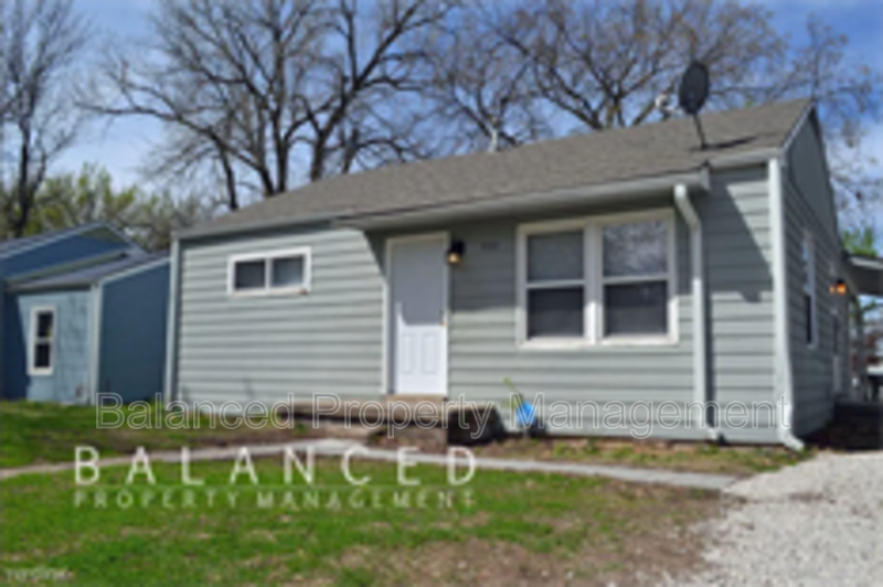 3321 SE Pennsylvania Ave, Topeka, KS 66605 - House Rental in Topeka, KS ...