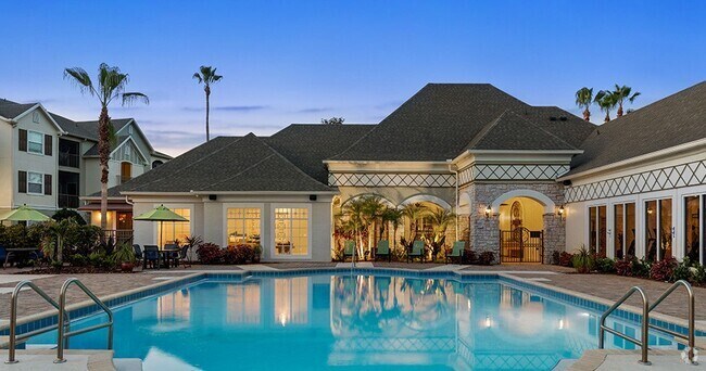 Spring Valley Apartments for Rent with Hardwood Floors - Altamonte ...