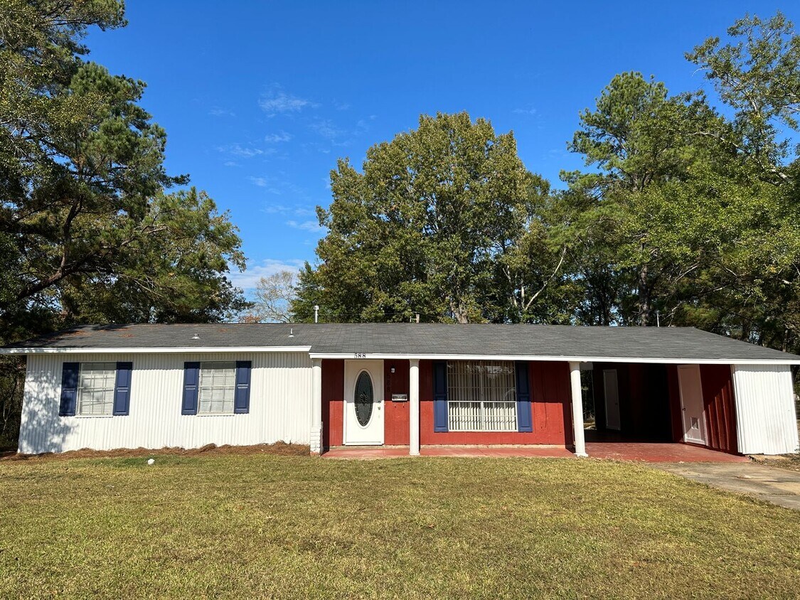 588 Queen Park Cir, Jackson, MS 39209 - House Rental in Jackson, MS ...
