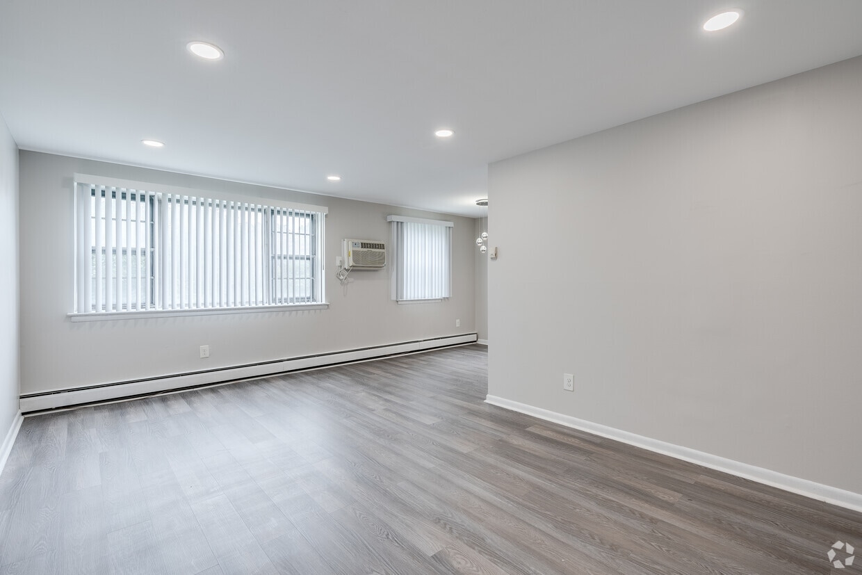 Northeast Apartments - 2300 Hartel Ave Philadelphia, PA 19152 ...