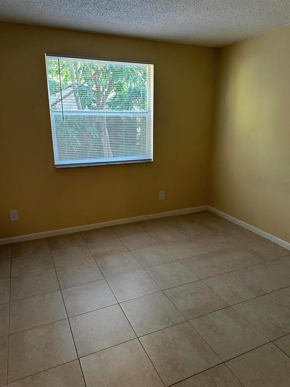 3303 Kirk Rd Unit 4, Lake Worth Beach, FL 33461 - Condo for Rent in ...