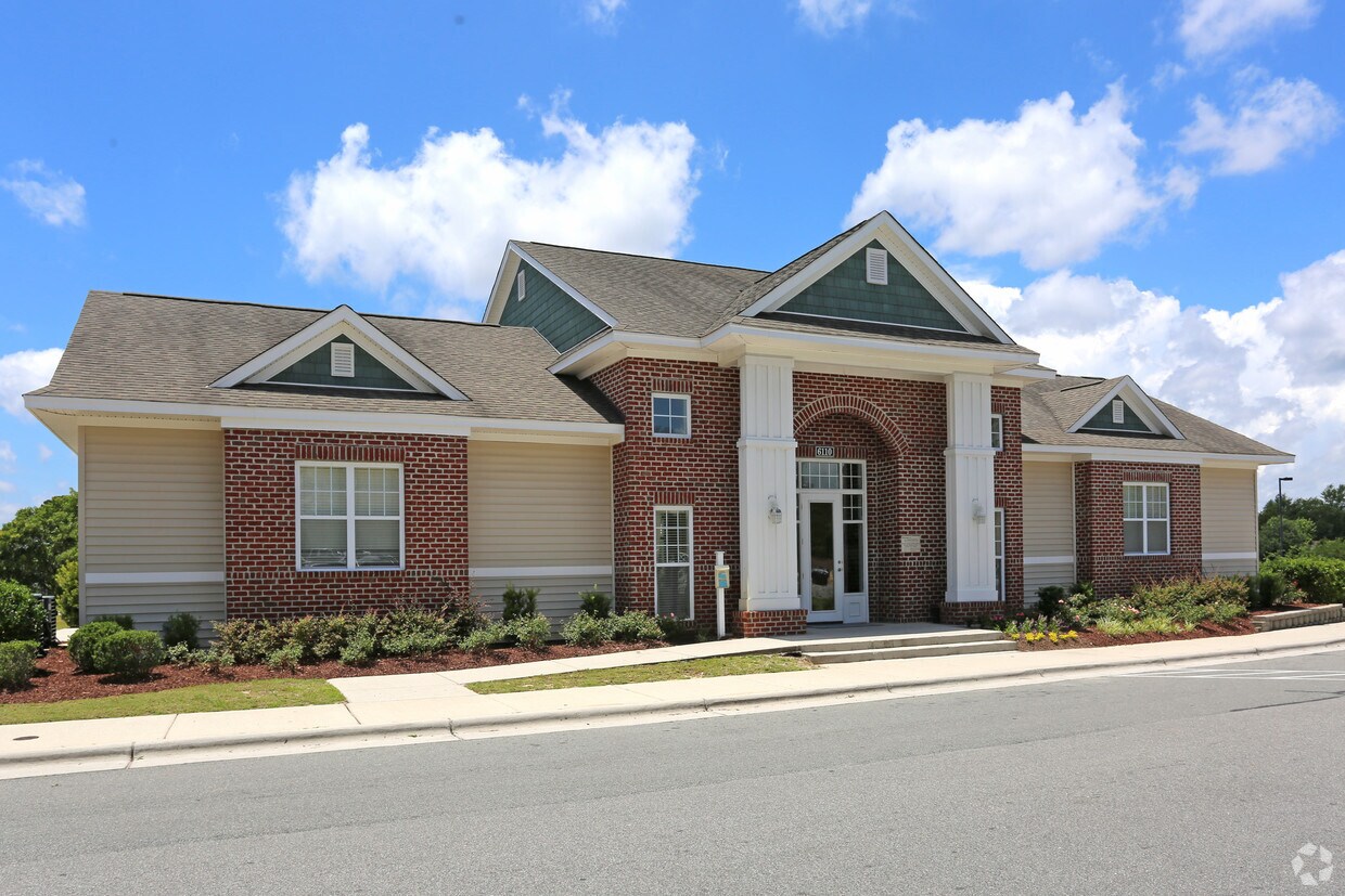 Willow Glen - 6110 Riverwoods Dr Wilmington, NC 28412 | Apartments.com
