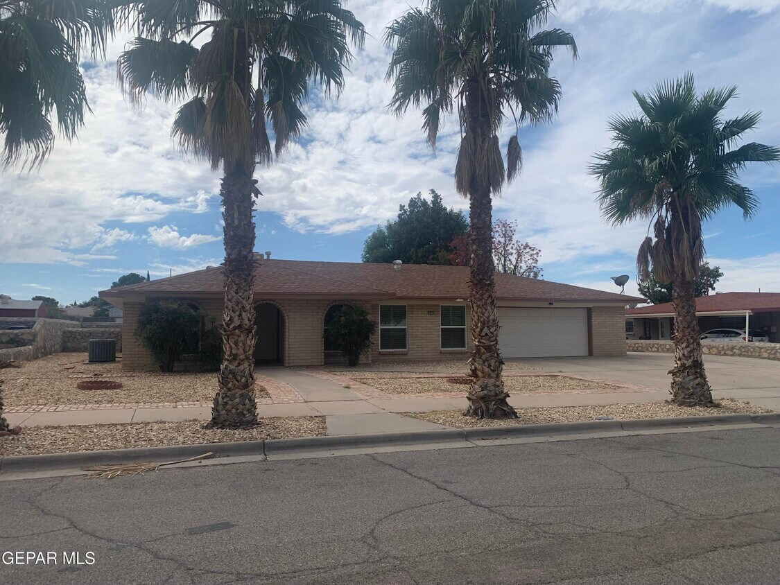 10614 Quezada Ave, El Paso, TX 79935 - House Rental in El Paso, TX ...