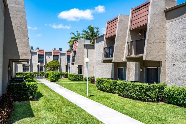 Legacy Harbour Key Apartments - 11033 N Kendall Dr Miami, FL ...