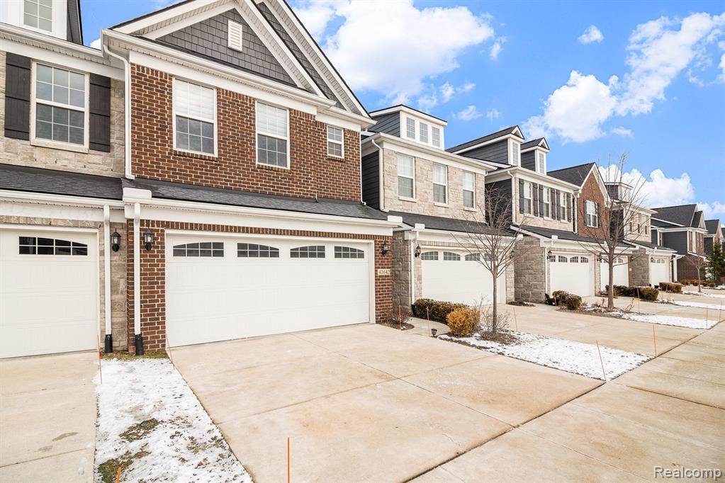 43642 Chancellor Ln, Novi, MI 48375 - Condo for Rent in Novi, MI ...