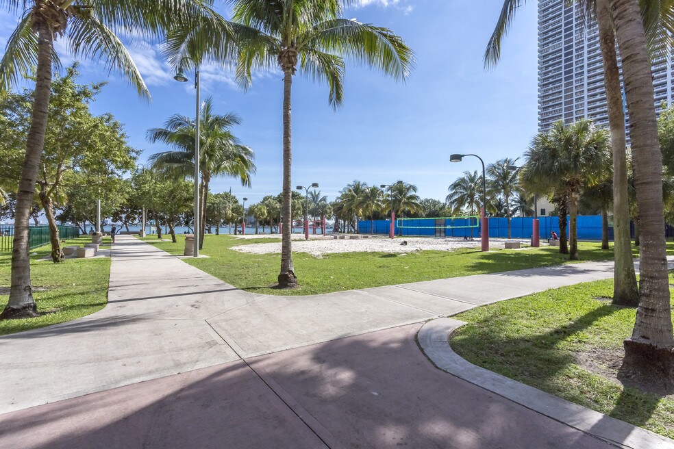 Is Edgewater a Good Place To Live in Miami FL? - Neighborhood Guide by ...
