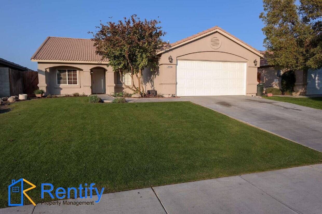 3908 White Sands Dr, Bakersfield, CA 93313 - Room for Rent in ...