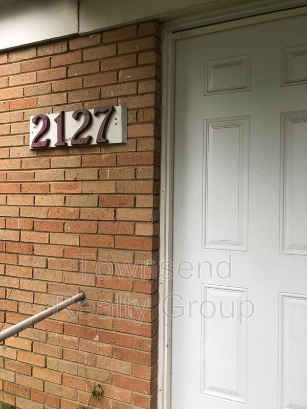2127 Lincoln Heights Ct, Charlotte, NC 28216 - House Rental in ...